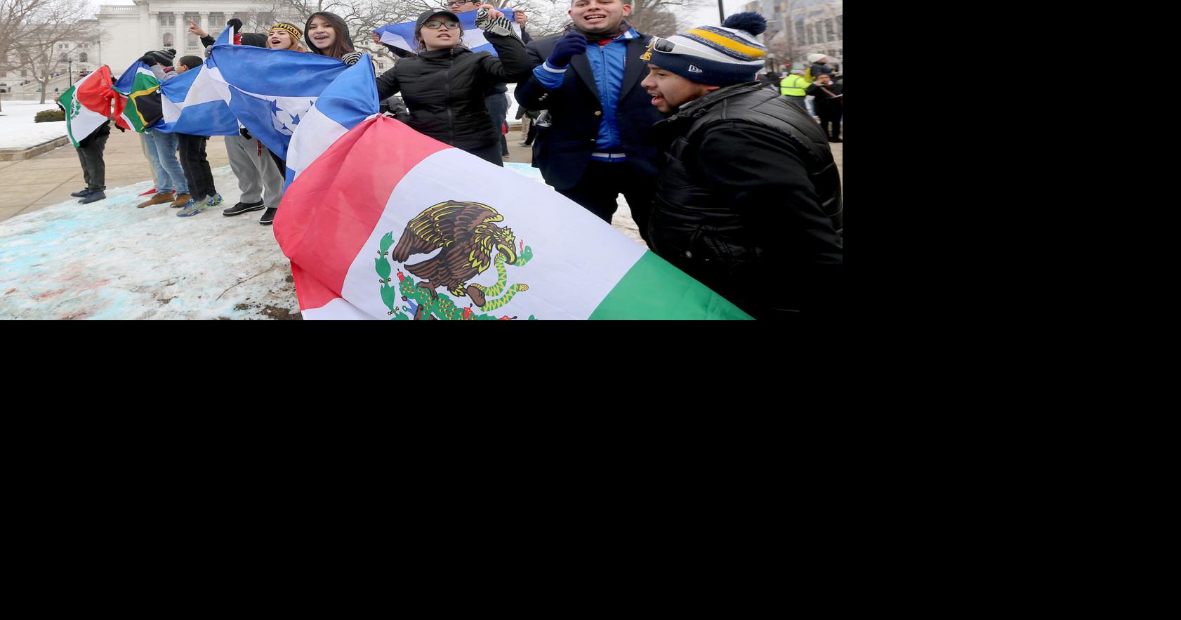 Chris Rickert: Donald Trump, GOP push local police toward costly conundrum