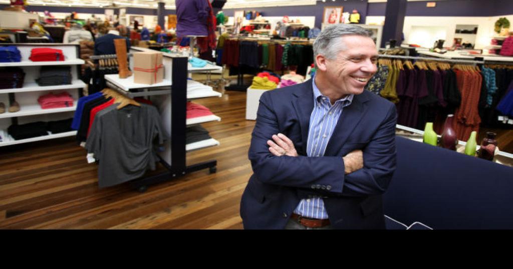 Sears says it may spin off Lands' End