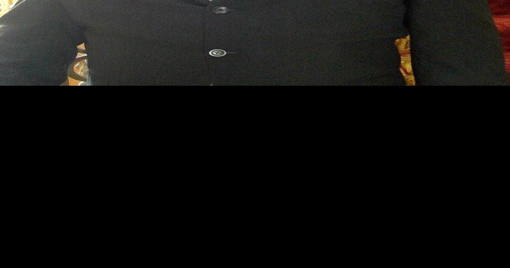 Doug Moe: Farley brothers keep their name in show business