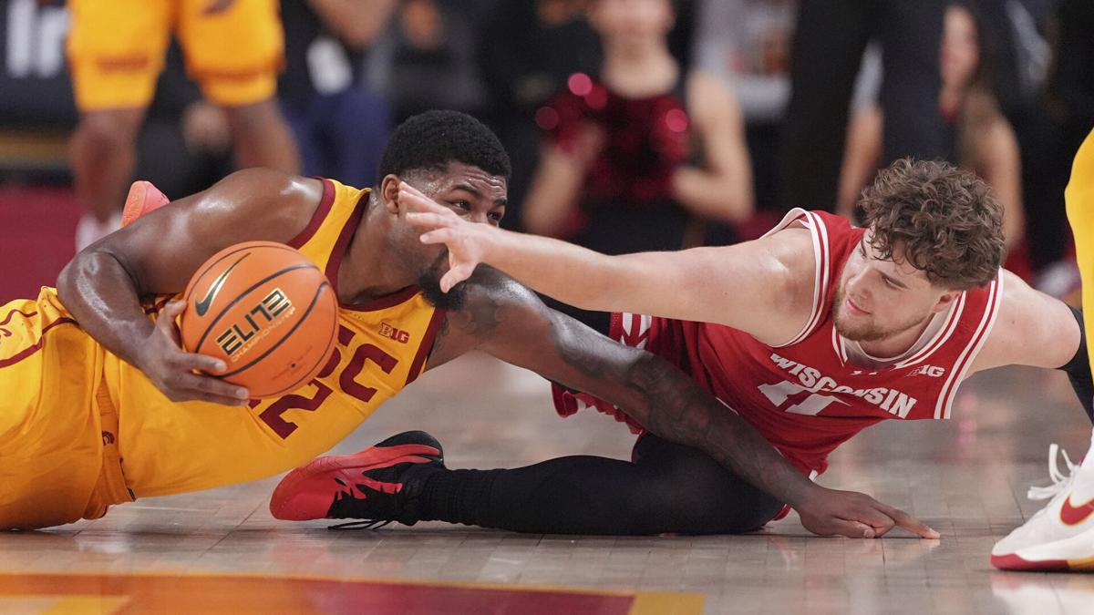 Streaking Wisconsin men's basketball soars in AP rankings