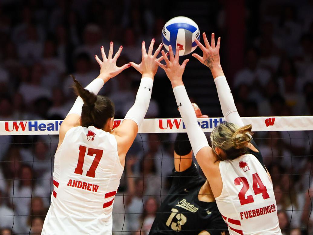 Wisconsin volleyball vs. Purdue: Score, analysis