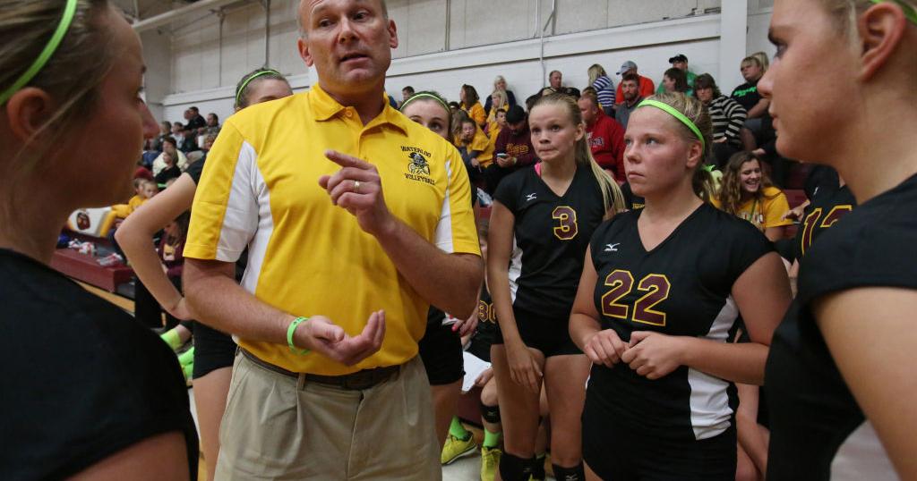 Prep girls volleyball: Scott Schumann takes over as DeForest's head coach