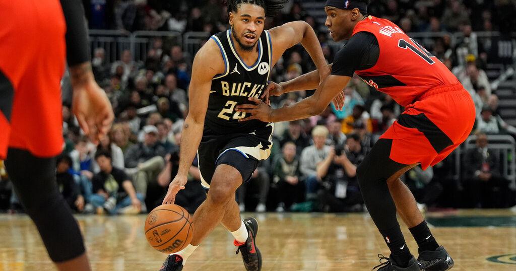 Acquisition providing consistency, scoring early for Bucks
