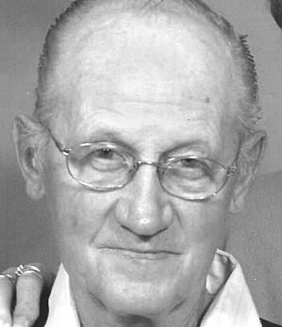 Wendhausen, Walter P. "Walt"