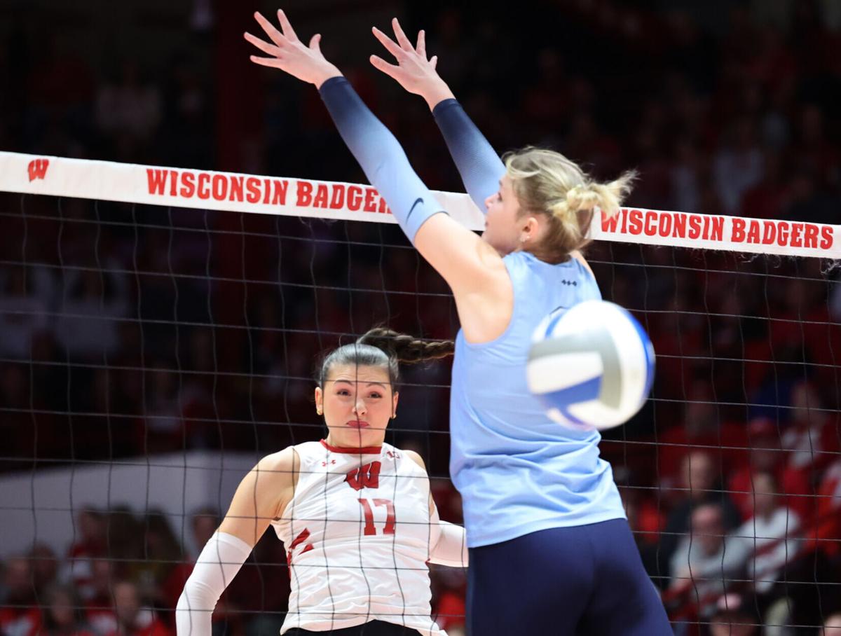 Wisconsin volleyball sweeps North Carolina in NCAA Tourney