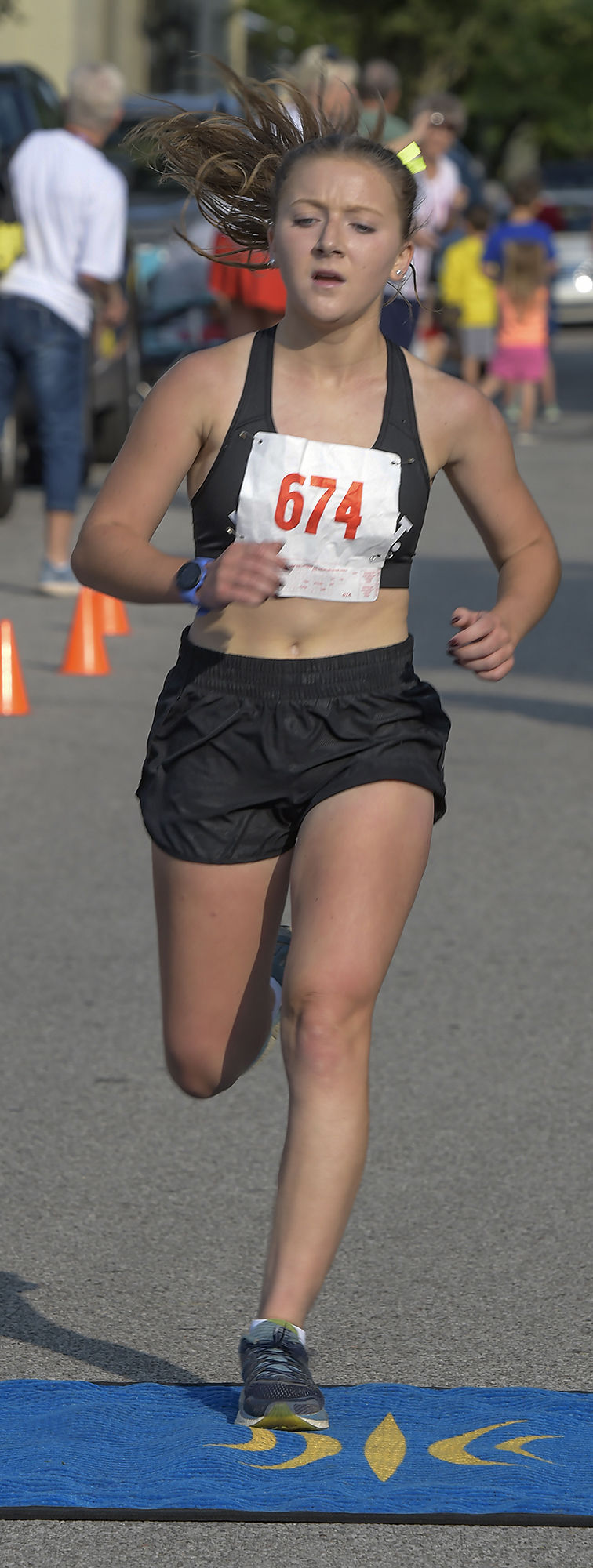 Leak finally breaks through to win Firecracker 10K | Sports ...