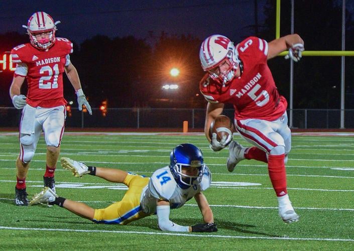 Yancey's record-setting day leads Madison over Mitchell, 30-13 | Sports ...