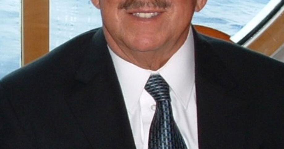 Earl Roger Douglas | Obituaries | madisoncourier.com