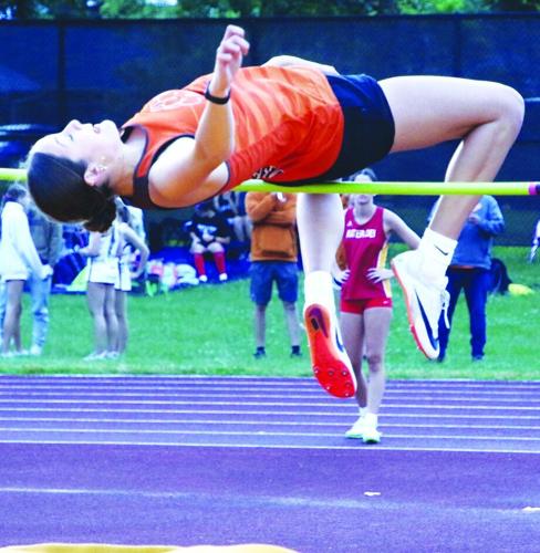 Floyd dominates Evansville girls' track regional | Sports ...