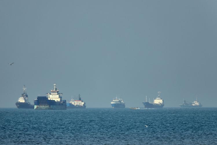 A fragile ceasefire holds as US awaits Iran response, Bahrain detains ...