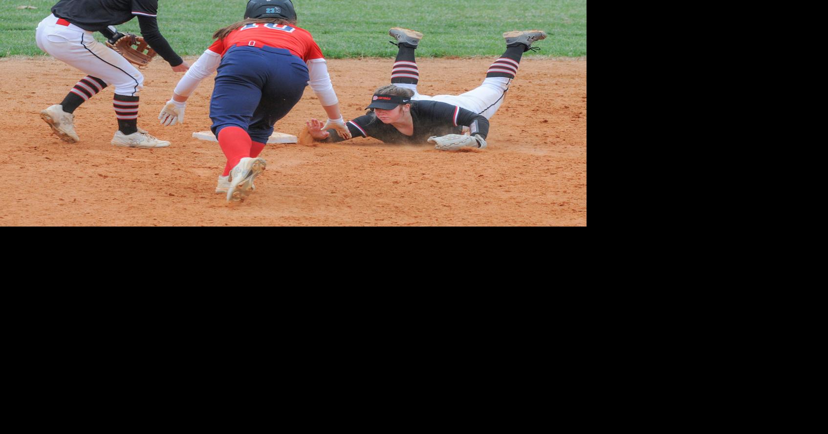 SOFTBALL ROUNDUP: Southwestern suffers lopsided losses in Round Robin ...