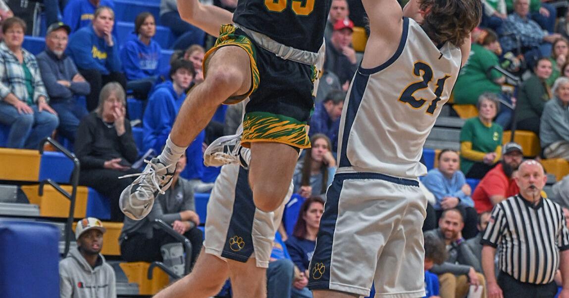 Shawe's Kahn set to play basketball at Mount St. Joseph | Sports ...