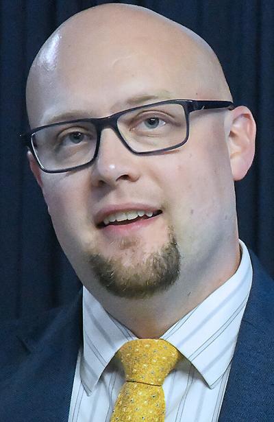 Sutter announces reelection plans at Democrat dinner | News ...
