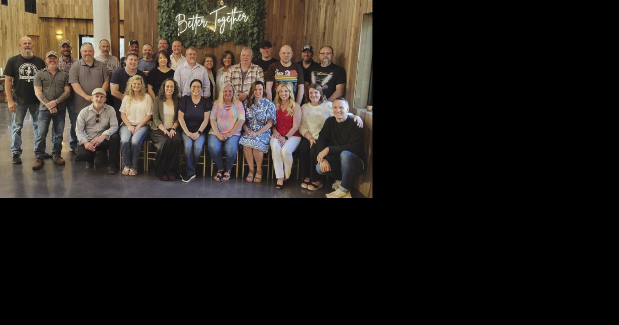 Crawford class of 1994 gathers | Features | madisoncourier.com