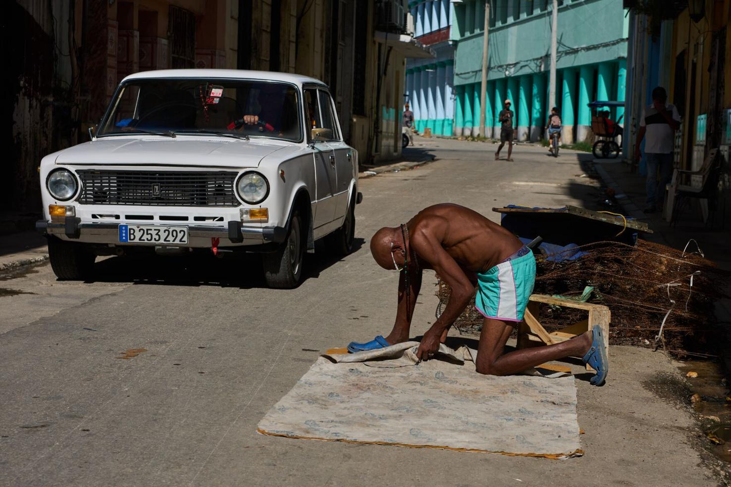 Brazilian police rescue 108 Cuban migrants at the northern border and ...