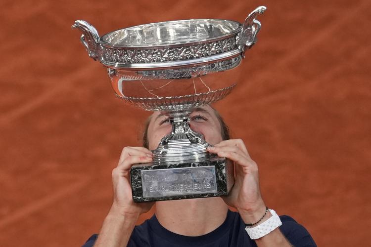 Alexander Zverev's French Open title receives a muted reception in ...