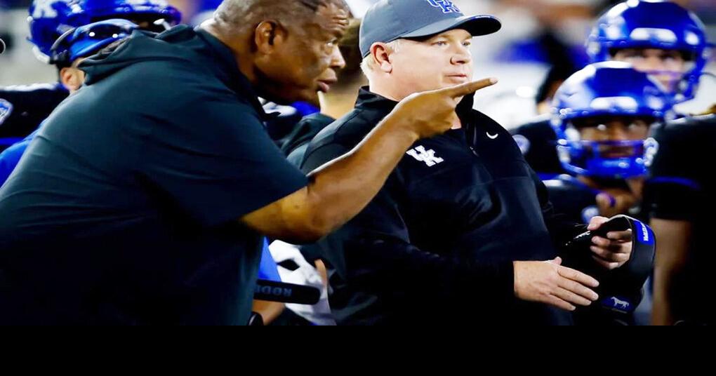 Stoops forges forward, adds 20 players to roster, urges no panic ...