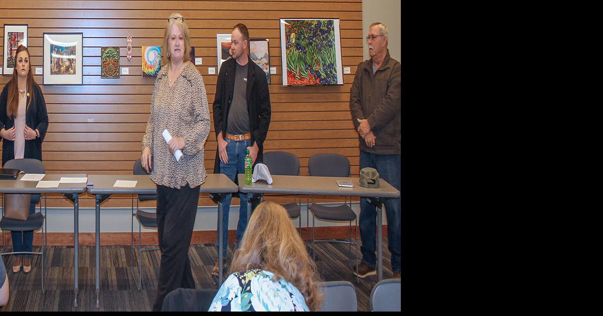 Rabourn, Williams meet with constituents at Carroll town hall | Carroll ...