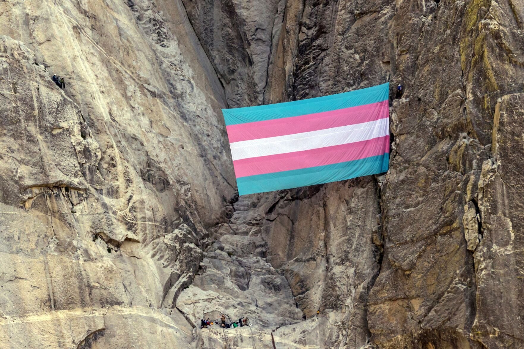 Lawsuit by the Yosemite ranger fired after hanging a giant transgender ...