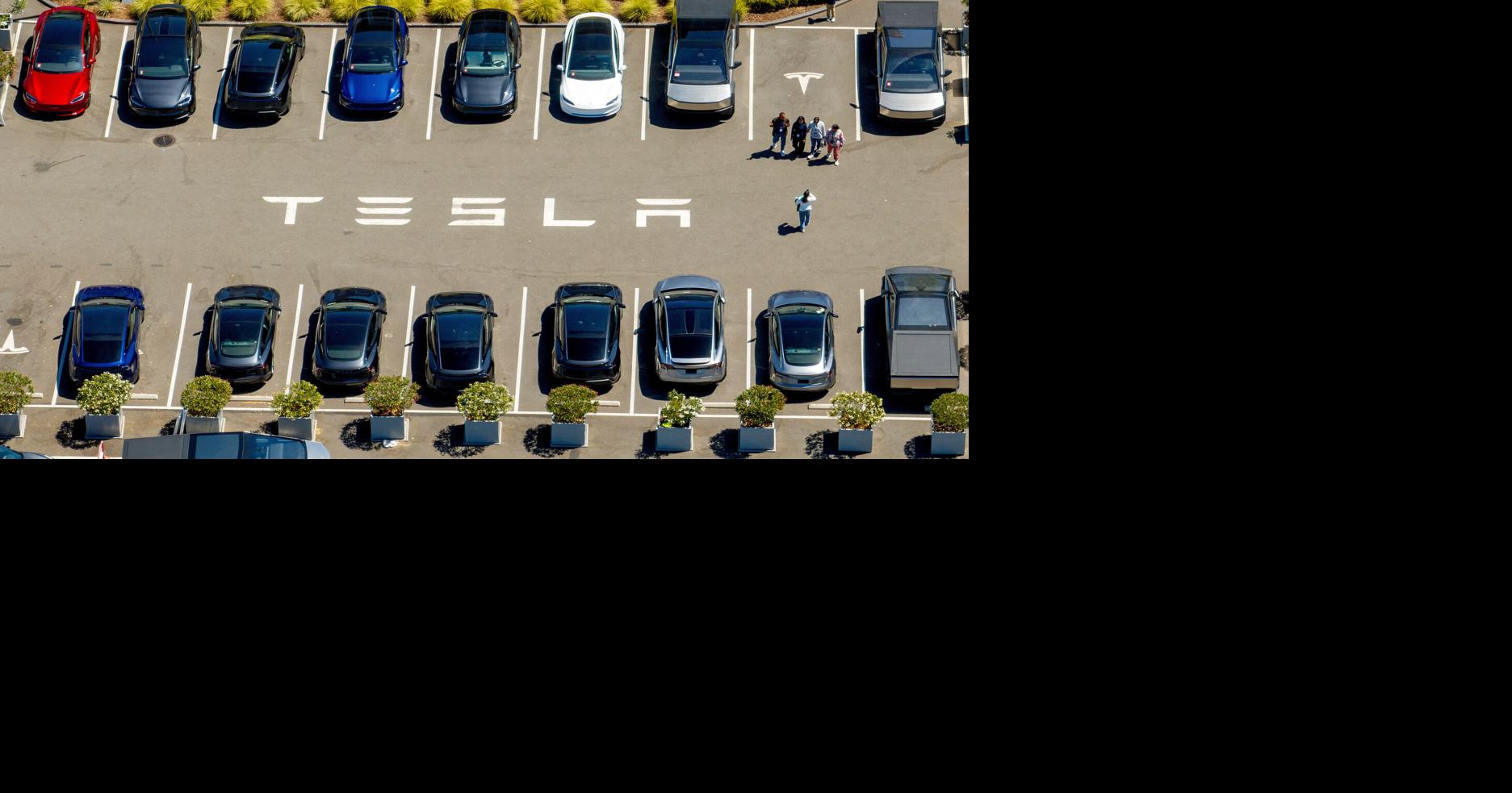 Top auto regulator opens special probe after a Tesla slams into a Texas ...