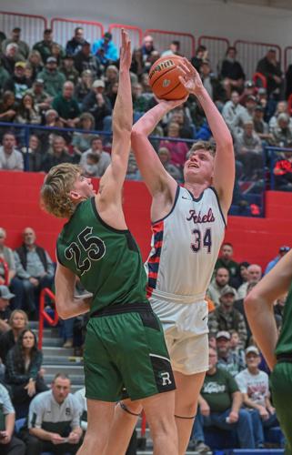 Second-half hole proves too big for Southwestern in loss to South ...