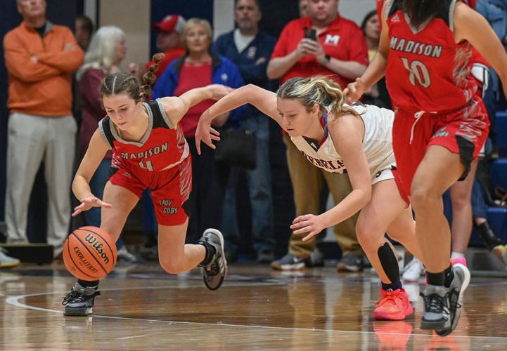 Davis' record night leads Madison to 12th-straight Victory Bell win ...