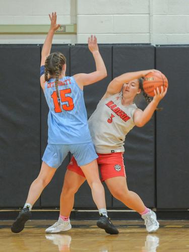 Cubs, Pacers battle in summer play | Sports | madisoncourier.com