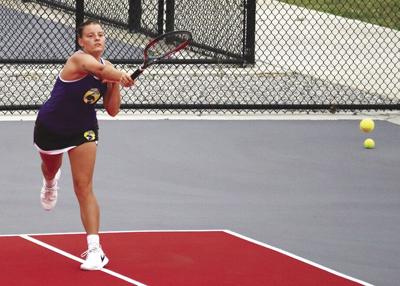 Lady Eagles fall to FC in tennis regional | Sports | madisoncourier.com