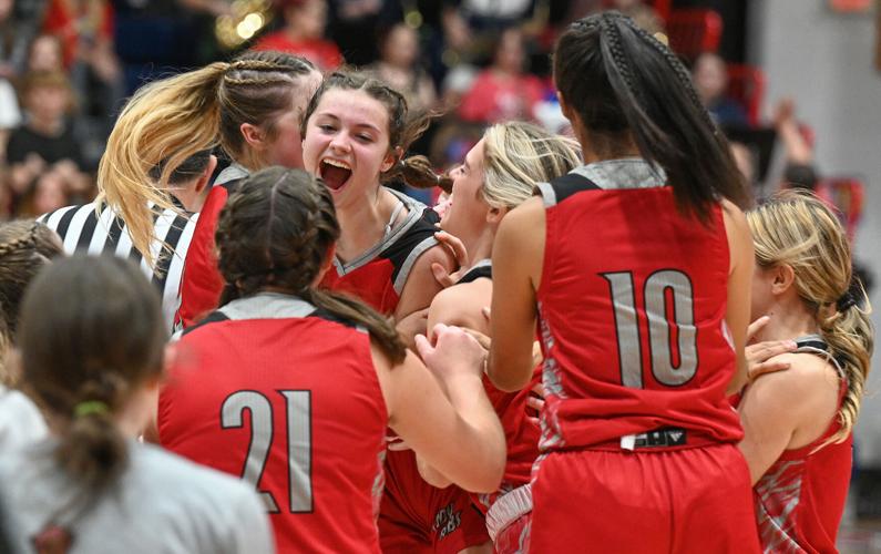 Davis' record night leads Madison to 12th-straight Victory Bell win ...