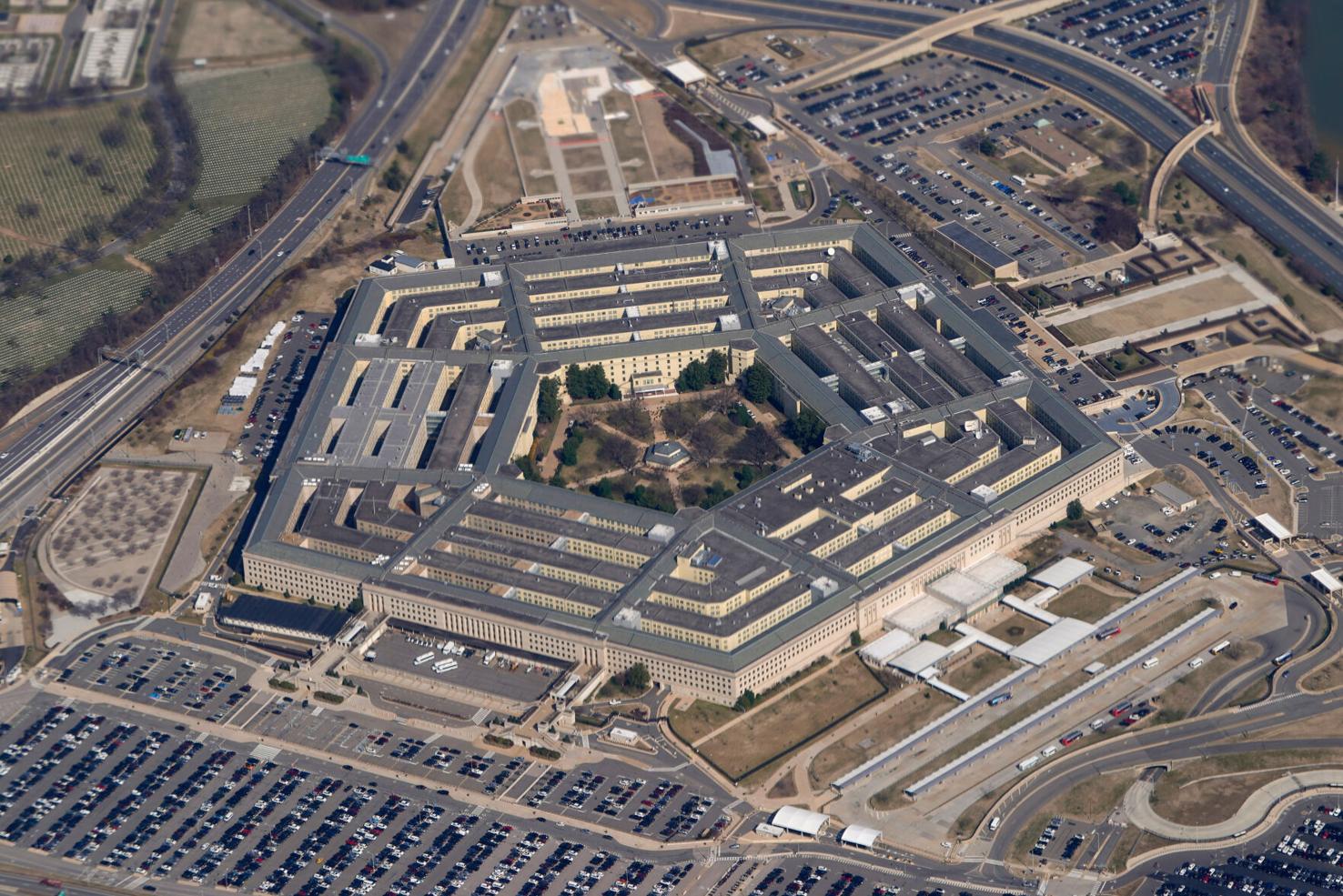 Head-on bus crash near a Pentagon stop injures 23 people, including ...