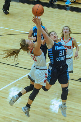 Cubs score 1st sectional win since ’14 | Sports | madisoncourier.com