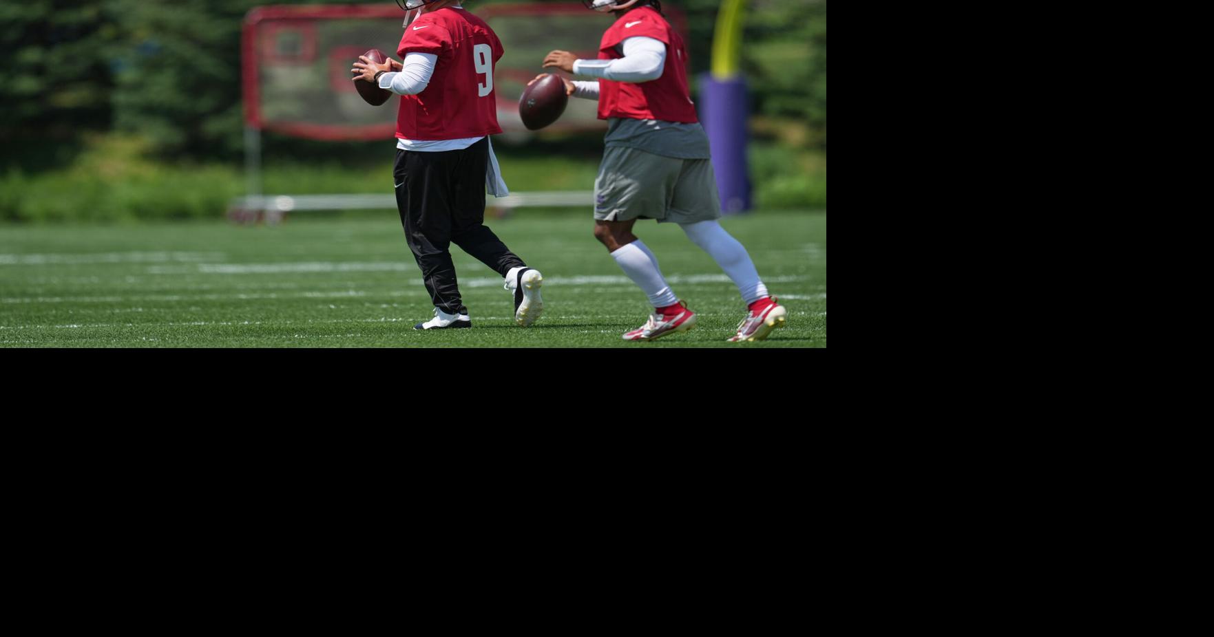 Vikings to start training camp with the Murray-McCarthy turn-taking at ...