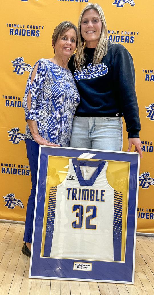 KENTUCKY HS BASKETBALL ROUNDUP: Trimble girls honor Clifford, Regional ...