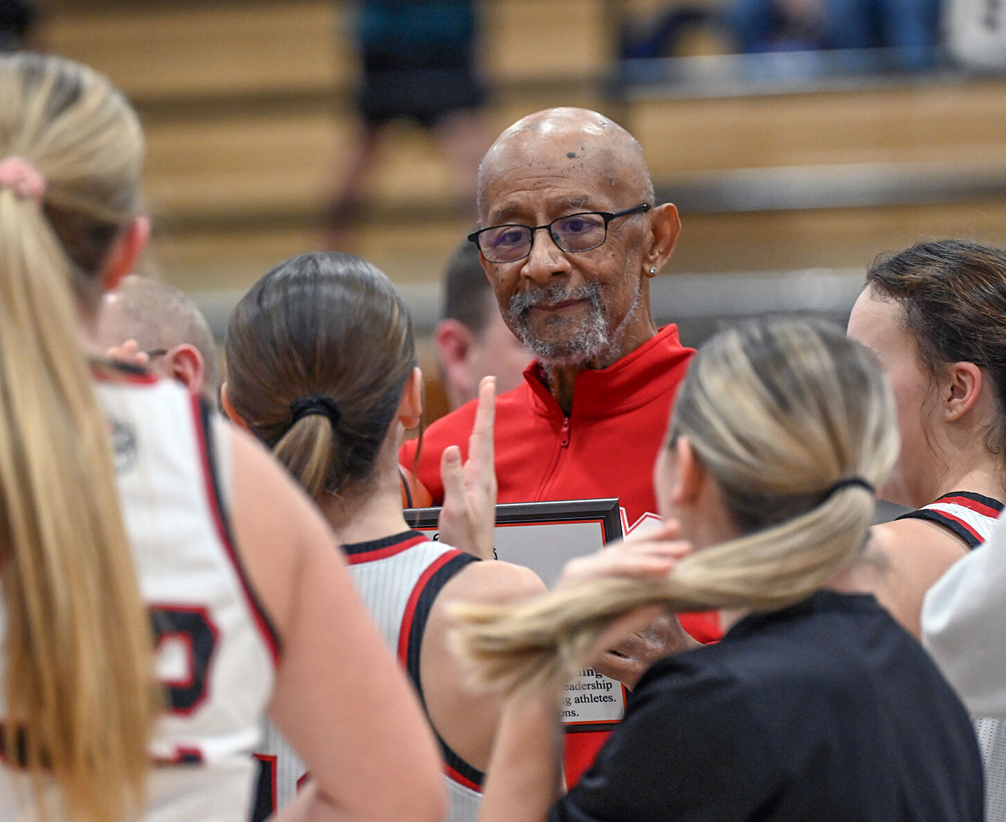 Longtime basketball, softball coach, Dwight Inskeep, dies at 71 ...