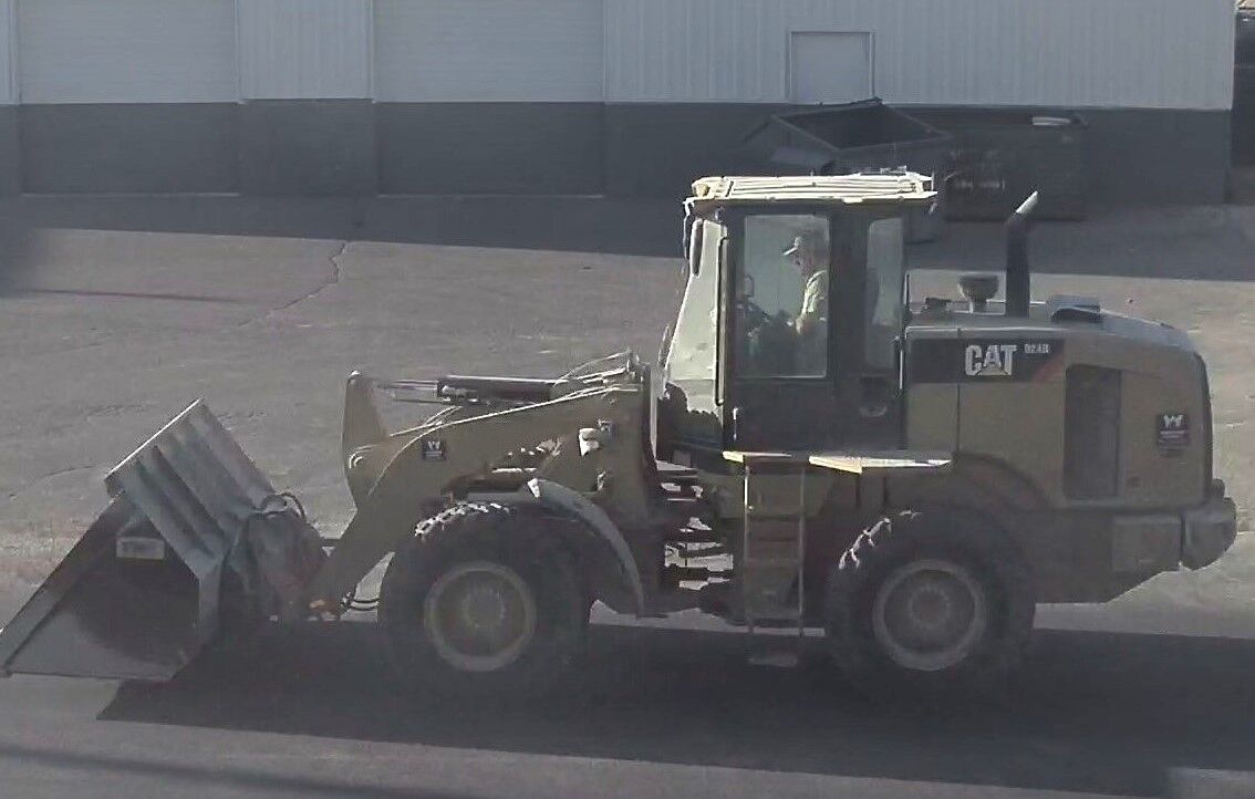 Man charged with taking loader in Twin Falls County