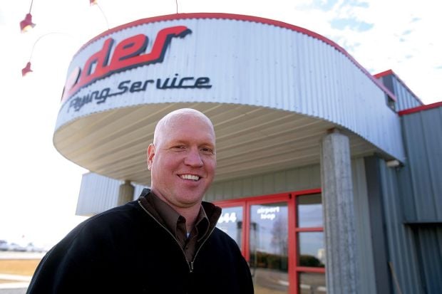 Reeder Flying Service Hands Business to New Owners