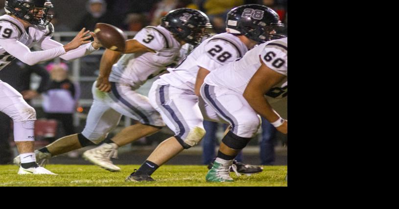 Declo football seeks title after ruling Canyon Conference