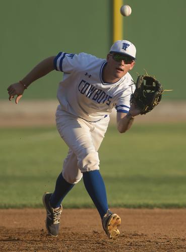 Holcomb helps Twin Falls Cowboys lead off the state tournament with a win