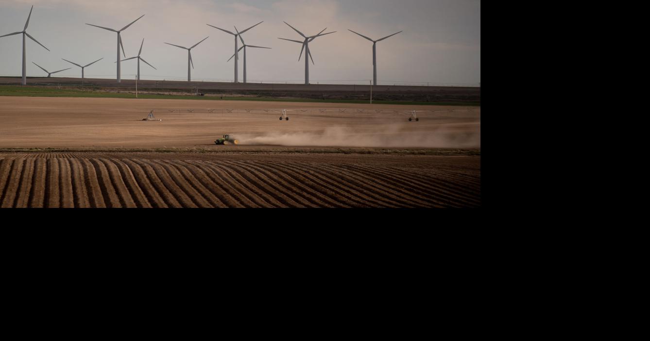 BLM offers scaled-back Lava Ridge wind turbine project