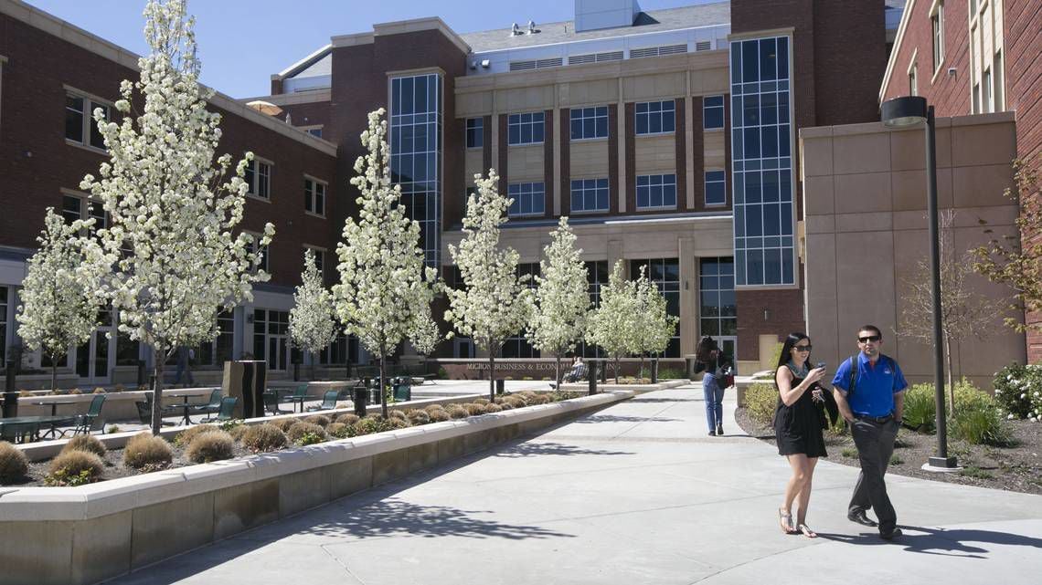Boise State resumes diversity classes after brief suspension and ...