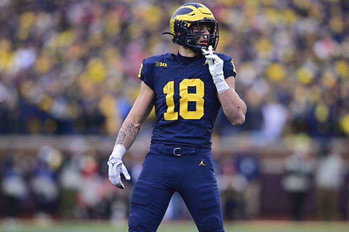 Gooding's Colston Loveland earns Big Ten Preseason honors