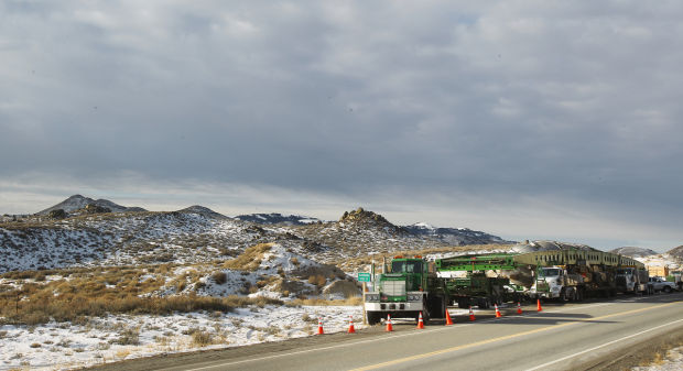 Megaload Attracts Mega Looky-Loos near Pine