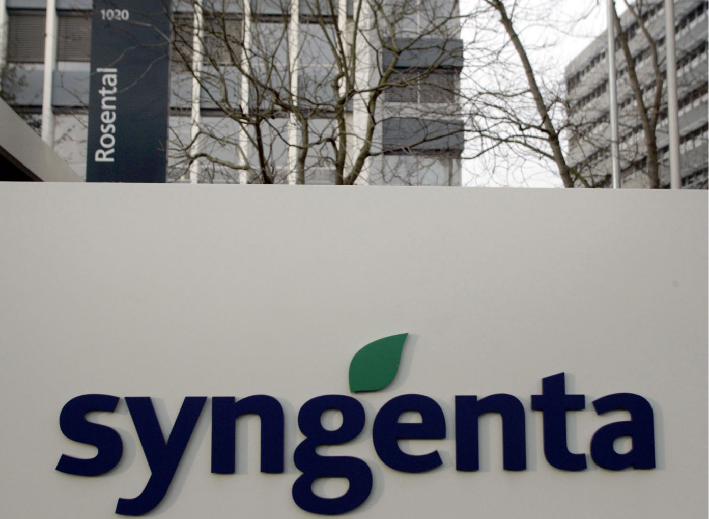 Monsanto Abandons Takeover Bid for Swiss Rival Syngenta