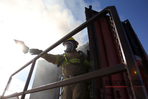 Firefighters Learn About Fire Behavior, Warning Signs