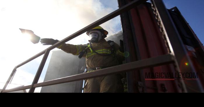 Firefighters Learn About Fire Behavior, Warning Signs
