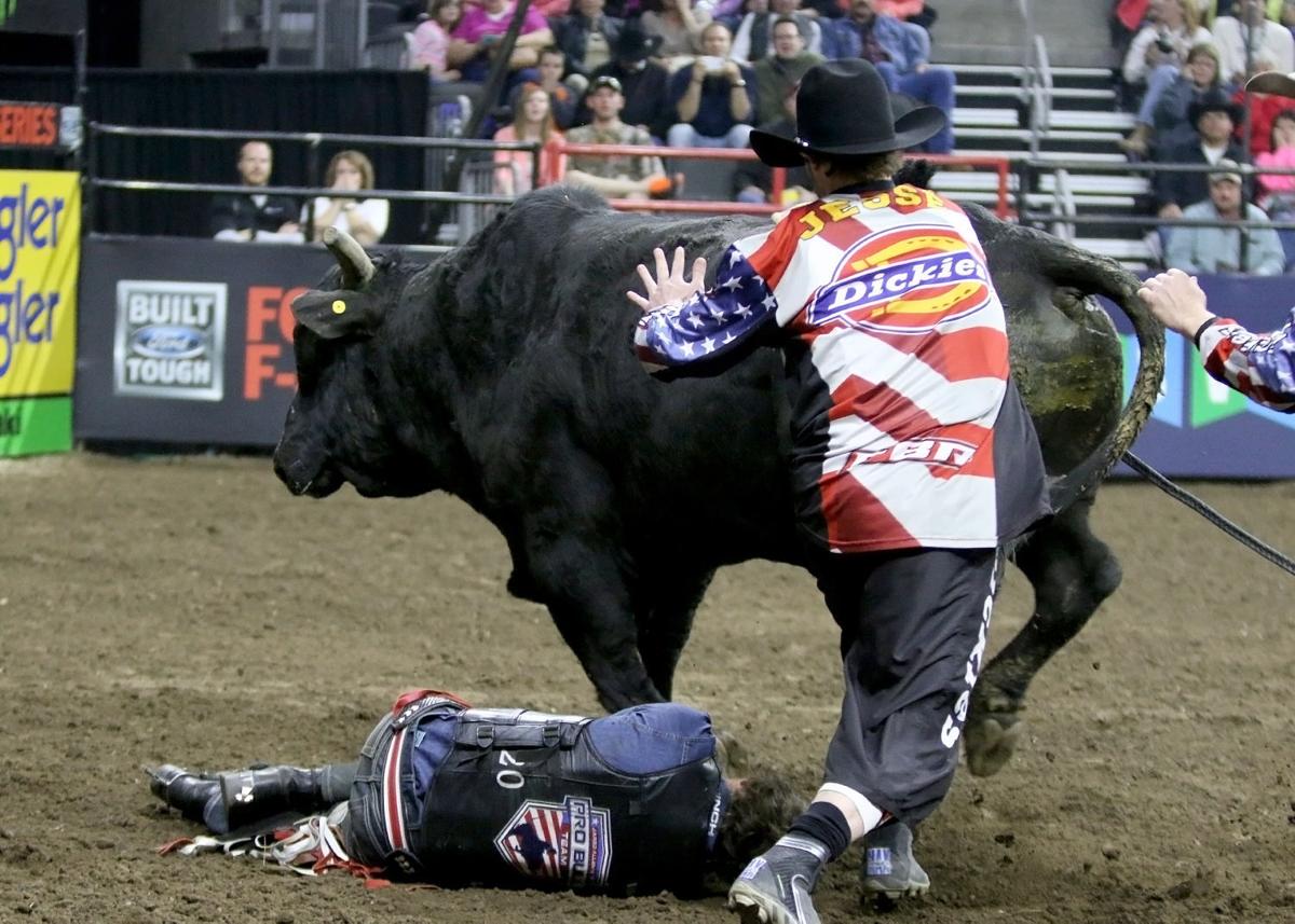 Not Even Helmets Help Pro Bull Riders Stave Off Concussions | Local ...
