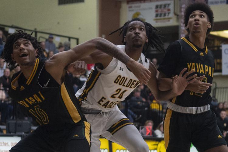 No. 4 CSI women's basketball stays perfect; No. 10 men beat Yavapai College