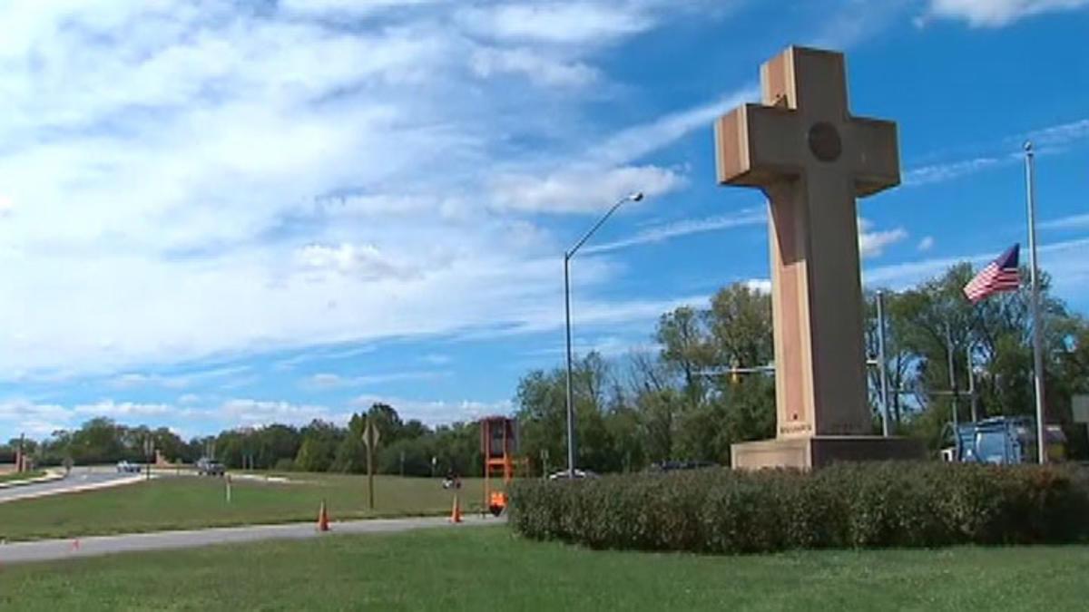 Other View: Let the Peace Cross stand