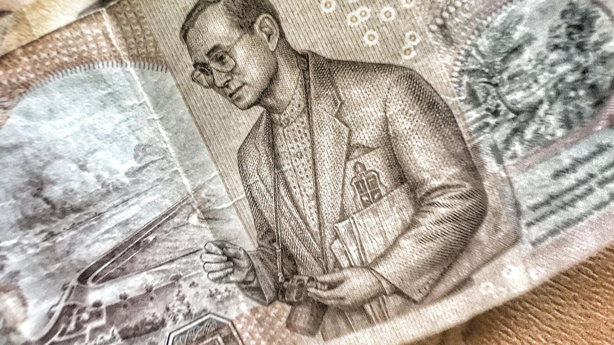 CURIOUS MIND: Foreign currency exchange in the Magic Valley