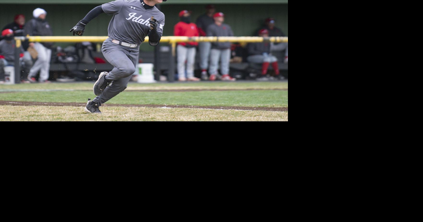 CSI baseball sweeps Utah State club team
